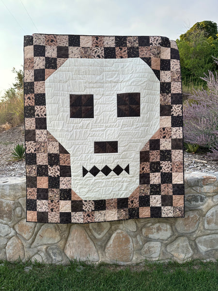 Bonedigger Quilt Kit – American Quilting